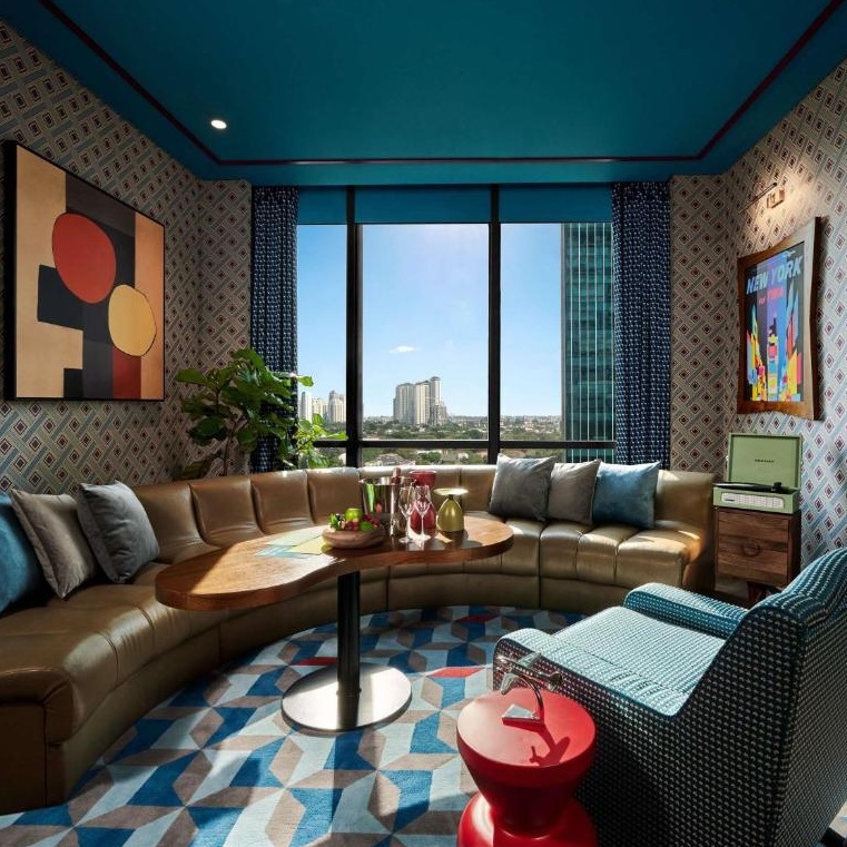 25hours Hotel Jakarta The Oddbird - Jakarta - Book a MICHELIN Guide Hotel
