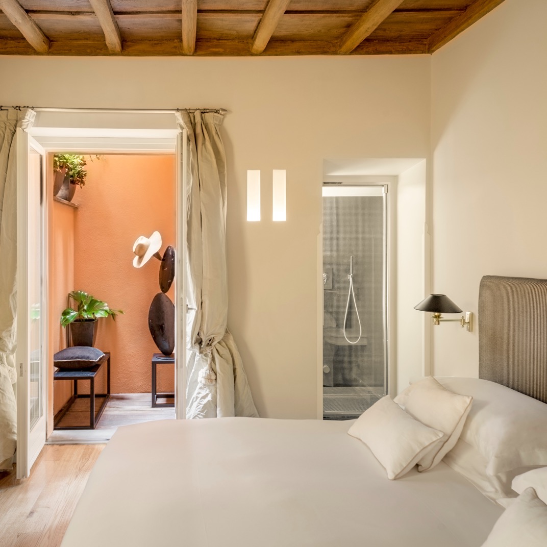 Crossing Condotti (Rome, Lazio) 50 Hotel Reviews | Tablet Hotels